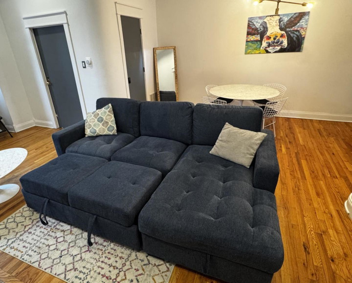 Walk To Lincoln Park, North Avenue Beach, And Second City! Lovely Old Town Charm! Condo - Chicago, IL