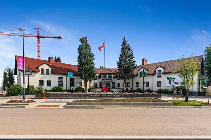 The Inn On Officers' Garden - Calgary