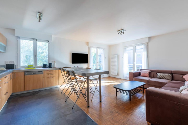 La Nuit En Rose - 3 Chambres - Balcon - Clamart