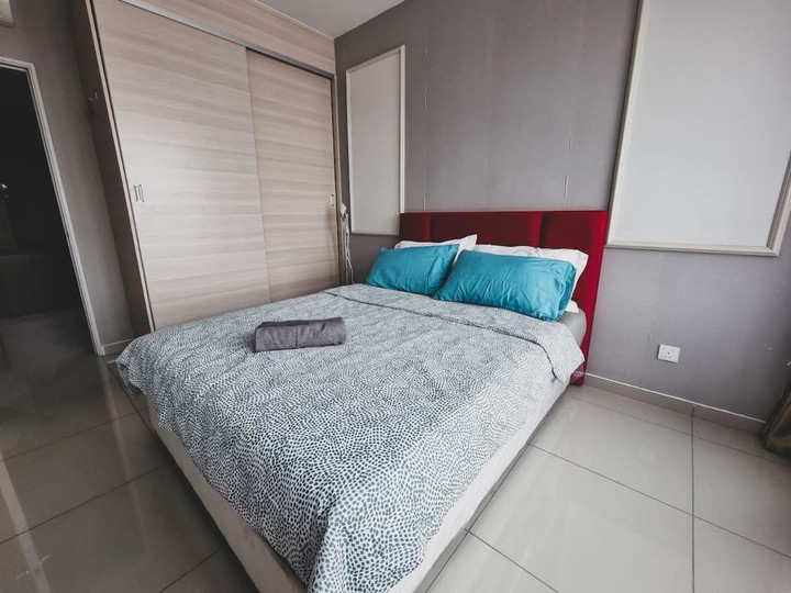Orion Homes At I-city - Wifi Tv Box And 1 Carpark - Shah Alam