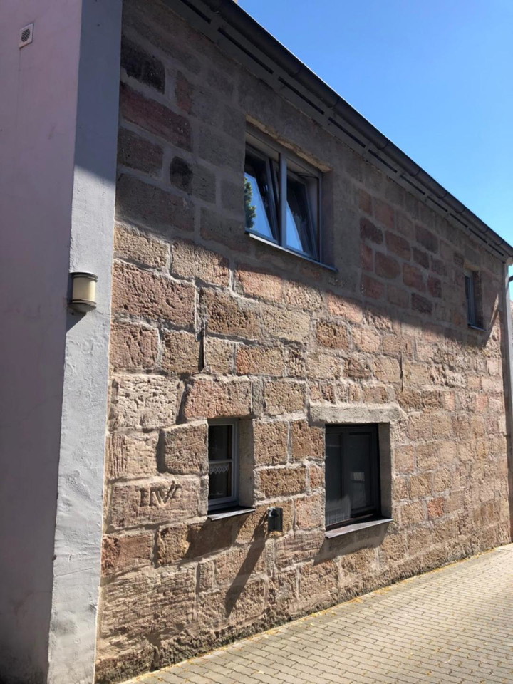 Moderne Ferienwohnung In Historischer Altstadt - Keine Monteurswohnung - Roth