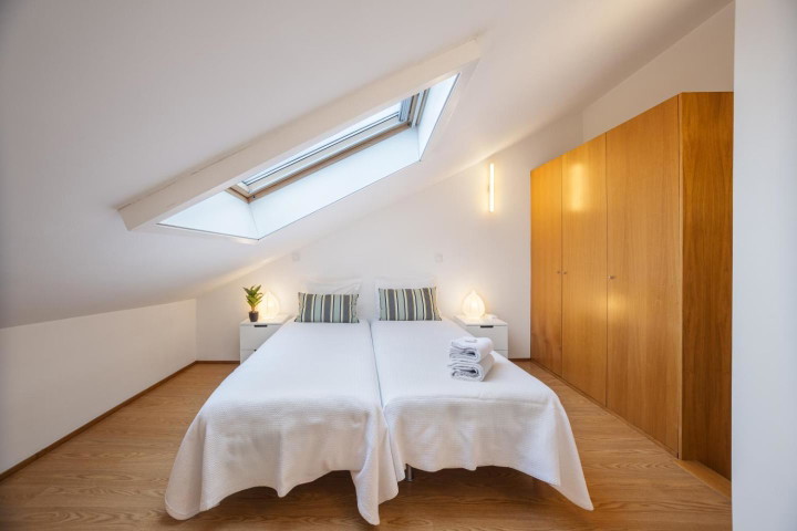 Modern 2-bedroom Apartment In The Historic Center - Braga