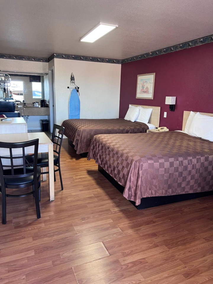 Eagle Pass Inn - Eagle Pass, TX