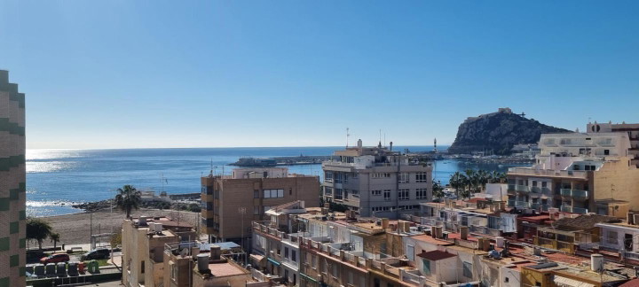 Playa Delicias Junto A La Estación Con Parking - By Aloja Palma - Águilas