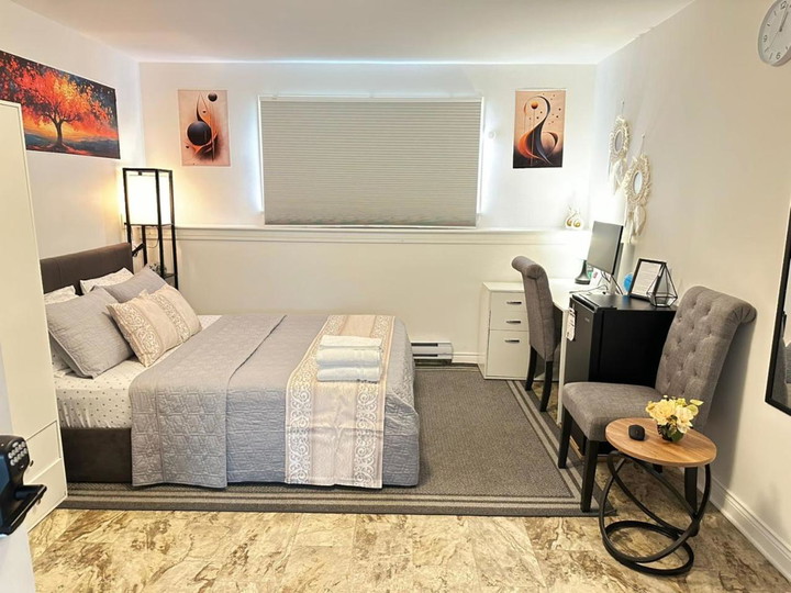 Kenneths Cozy Retreat - Saint John Nb - 1br - Wi-fi - 4mins To Regional Hospital And Unb -