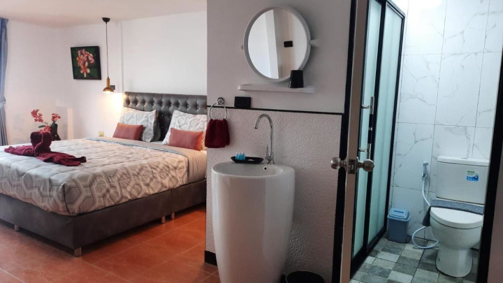 Happy Beach Jomtien Guesthouse - Pattaya