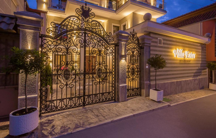 Villa Ester - Korçë
