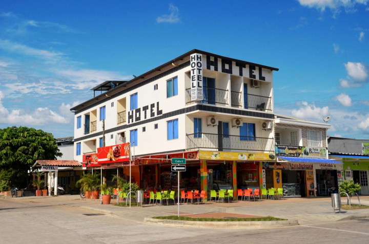 Hotel Bahía Cadi - Puerto López