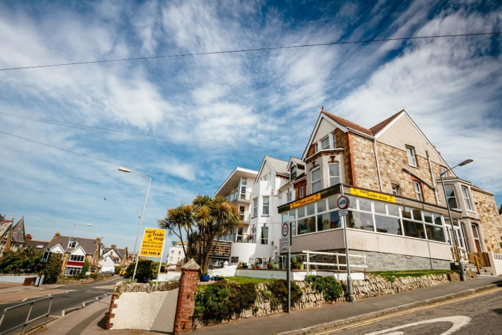 Surfside Stop - Perranporth