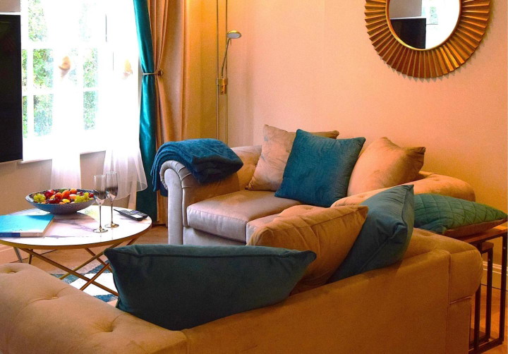 Kerensa - Modern Apartment Town Centre Near Eden Project & Station - St Austell
