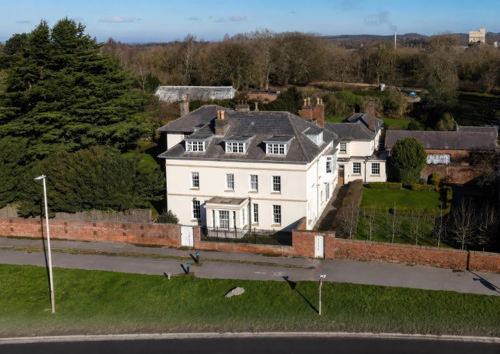 Bardon Hill Manor - Loughborough