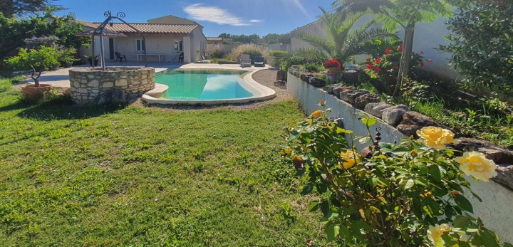 Coquet 2 Pièces Au Calme Avec Piscine (2/4 Pers) - Paradou