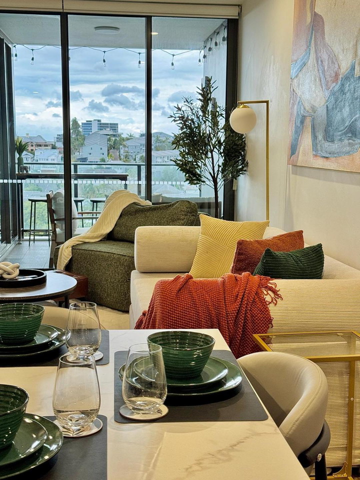 The Panorama, Terrace Pool, Gym & Sauna, Bowen Hills - Brisbane