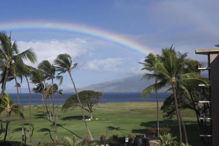 Oceanfront Penthouse With Amazing Views At Kauhale Makai - Hawaii