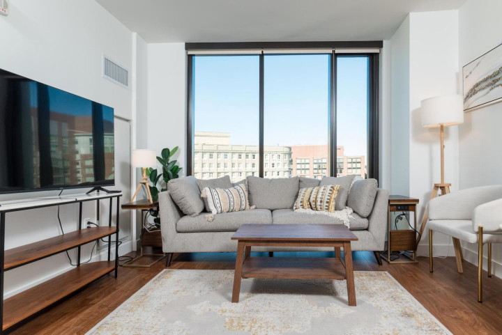 Luxury 2br Backbay Boston Common T-station Roof Top Lounge Gym - Boston, MA