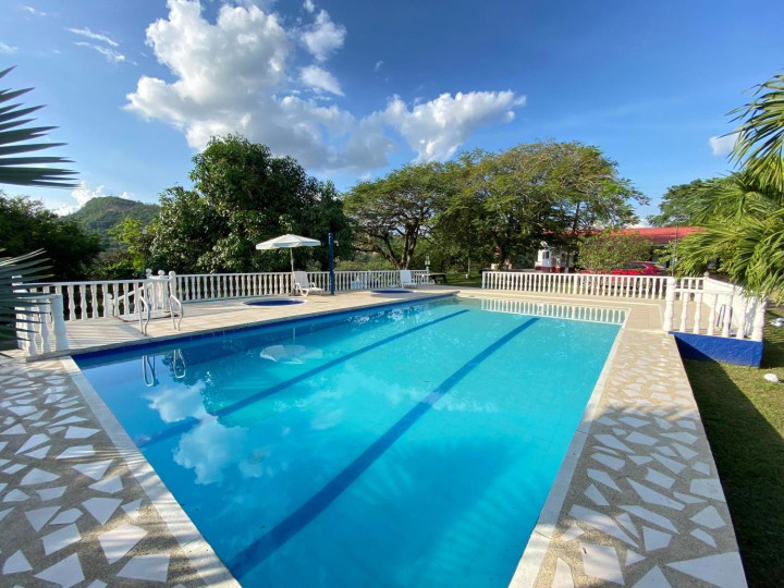 Finca Villa Sofía Campestre Con Piscina - La Mesa