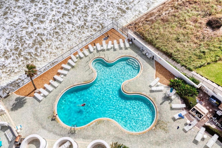 Paradise On The Beach With Pool - Ponce Inlet, FL