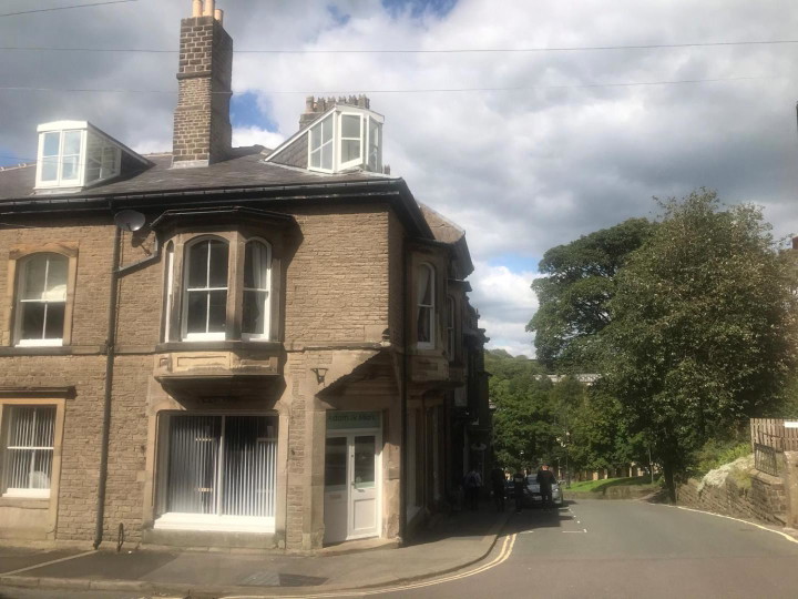 Crescent Bank - Castleton