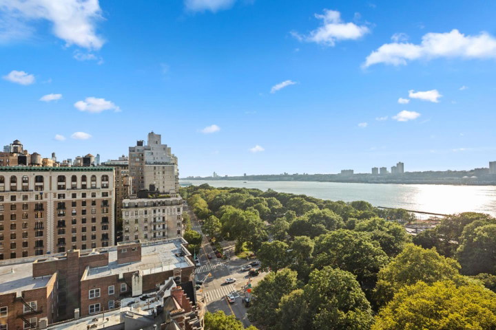 Riverside Tower Hotel - Manhattan, NY