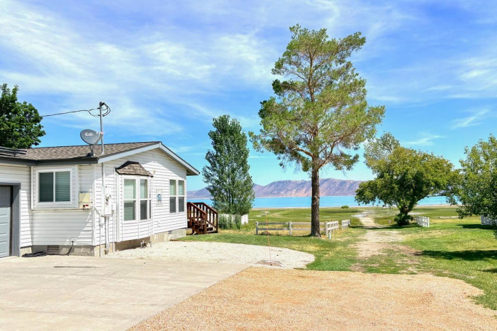 Spacious Family Home W/ Kayak + Deck On Bear Lake! - Garden City, UT