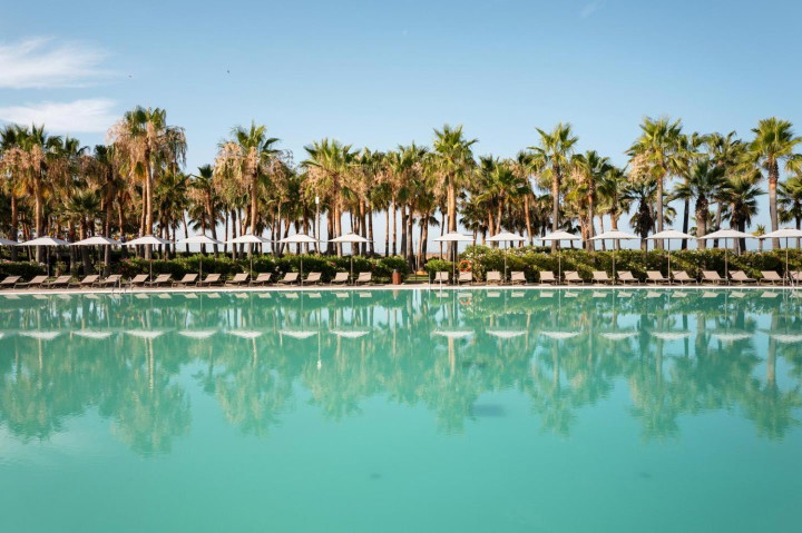 Wine & Books By The Sea, Algarve Resort - Albufeira