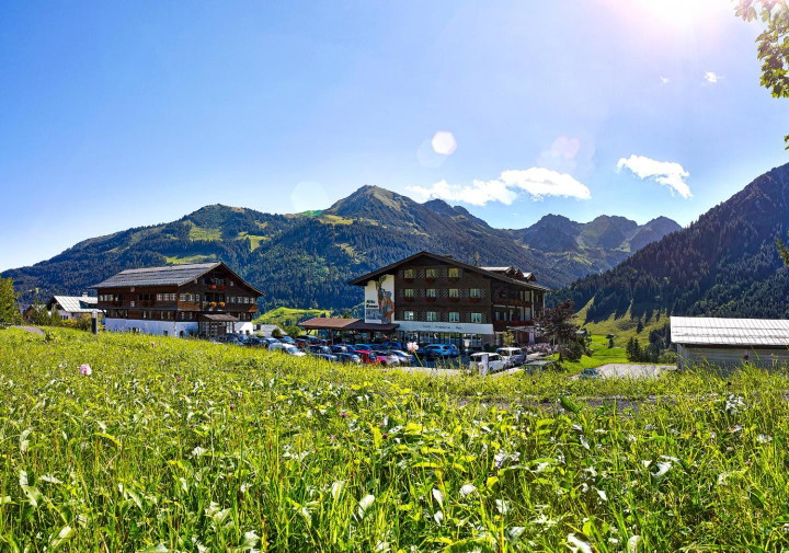 Hotel Alte Krone - Riezlern