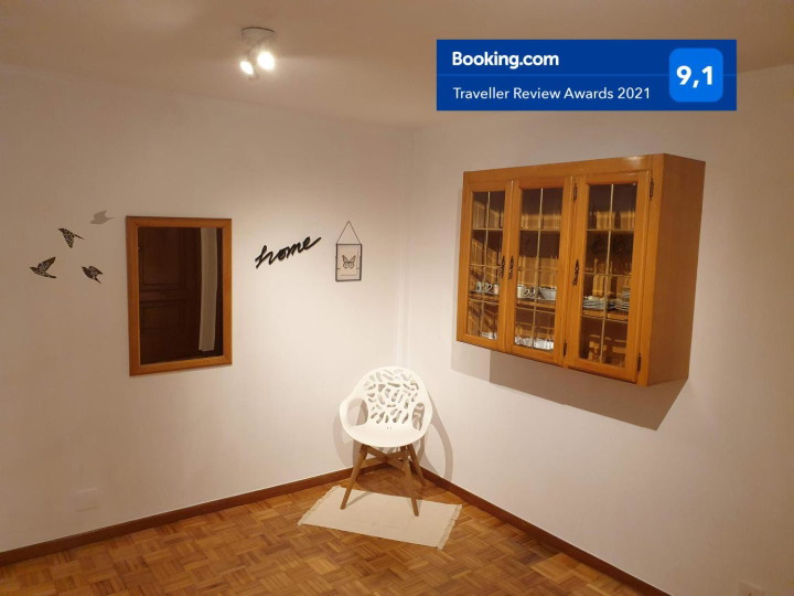 Céntrico, Amplio Y Bonito Apartamento En Cambados - Cambados