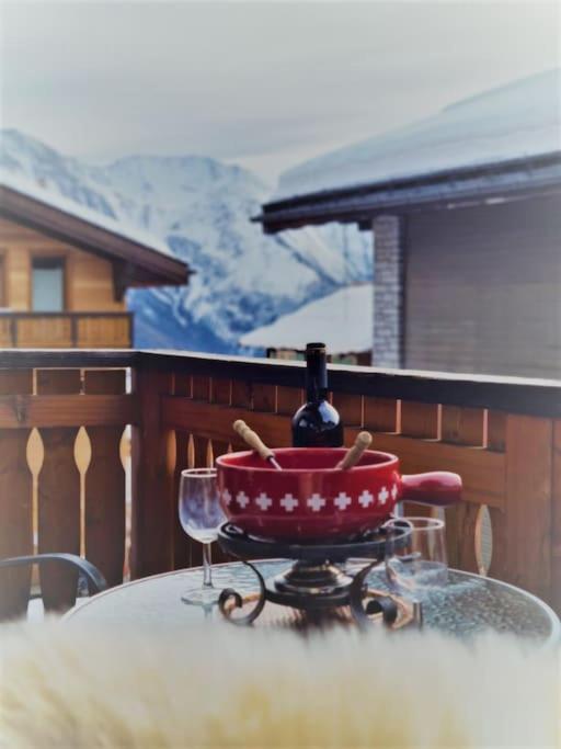 Ski-in, Central And Cosy In The Chalet Diana, Free Access To Swimming Pool - Switzerland