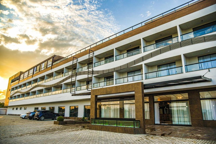Hotel Titanic Penedo - Penedo