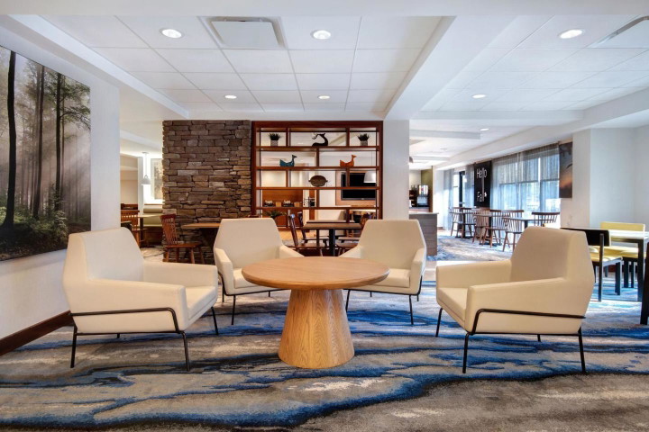 Fairfield Inn And Suites By Marriott Rochester West/greece - Greece, NY