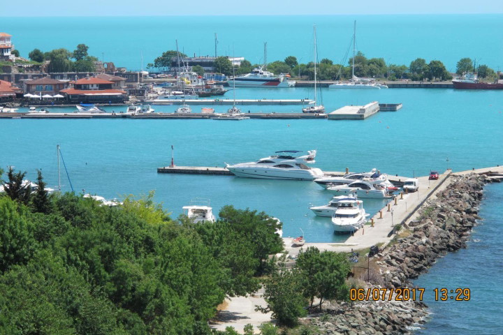 Black Sea Apartment - Nessebar