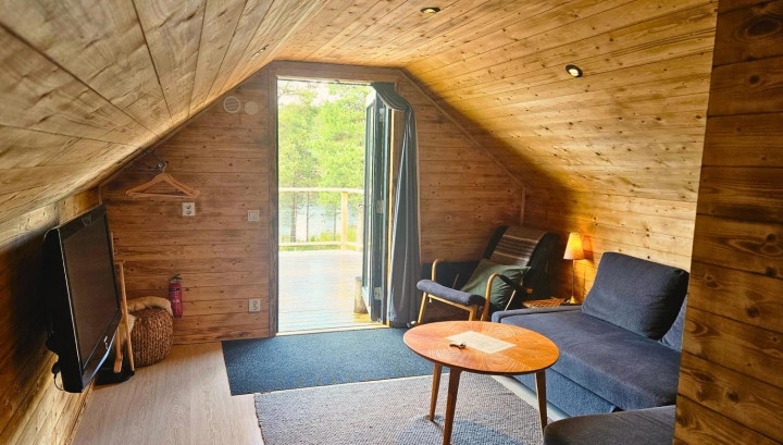 Cozy River Cabin Styled Loft - Kiruna