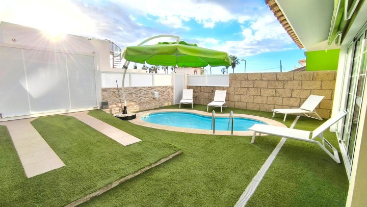Hei Hei And Pua Villa - Heated Pool, Priv Parking, Fibre Net, Palm-mar - Los Cristianos