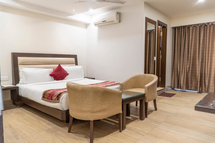 Hotel Central Palace - Dehradun