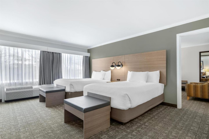 Best Western Plus Windjammer Inn & Conference Center - バーリントン, VT