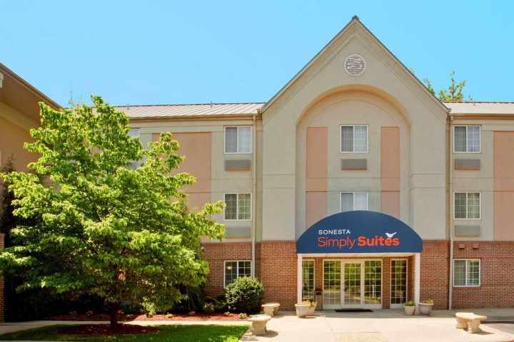 Sonesta Simply Suites Hampton - Yorktown, VA