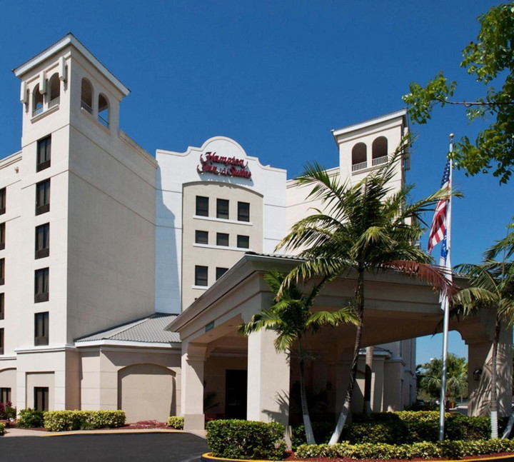Hampton Inn & Suites Miami-doral Dolphin Mall - Doral, FL