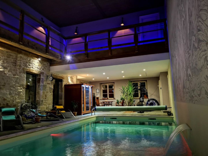 Le Relais Des Deux Tours - Doubs