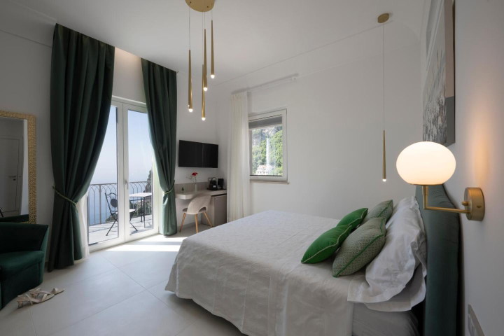 Dimora La Fenice Suite Smeraldo - Amalfi