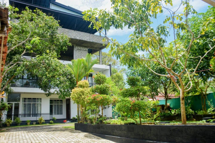 Care Breeze Villa - Mirissa