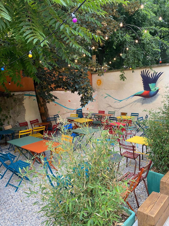 Yasi Hostel - Lyon