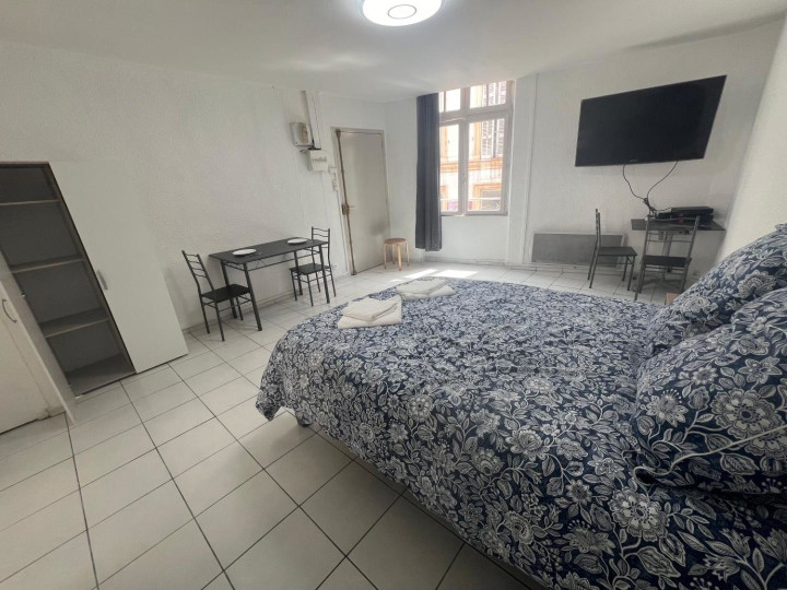 Studio Avec Clim 5 Min Gare St-charles & Vieux-port Wifi - Marseille