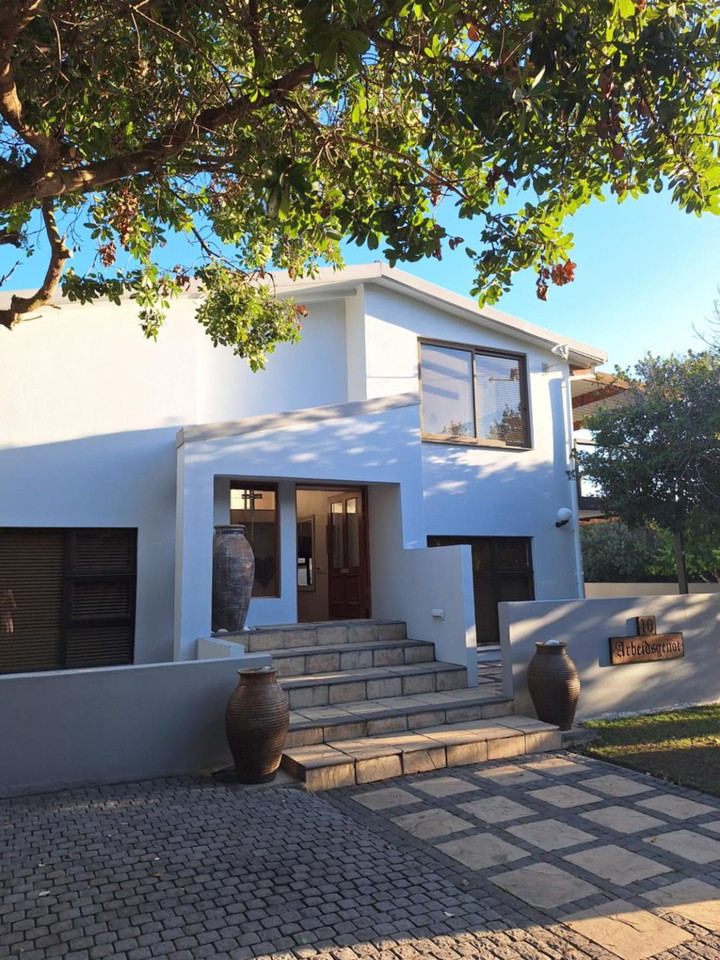 Arbeidsgenot Beach House - Hermanus