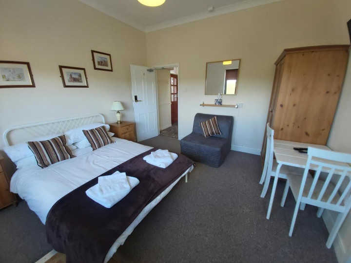 Sergeants Accommodation - Merthyr Tydfil