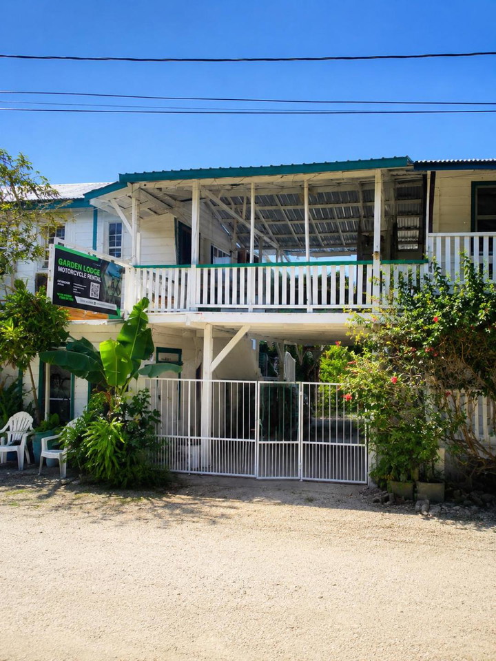 Garden Lodge Hotel - Belize