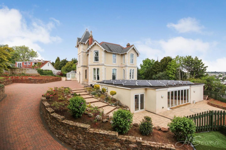 Torbay Rise Sea Side Villa With Family Facilities - Torquay