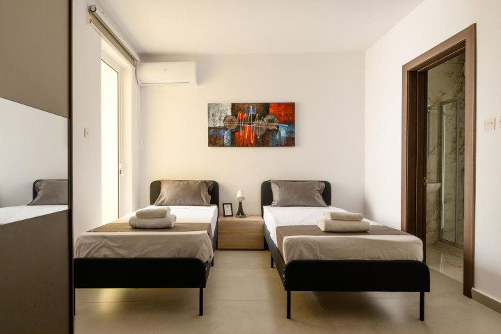 F41 Private Room Ensuite Shared Flat - Valletta