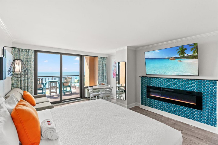 Amazing Views From Your Private Beachfront Patio! - Myrtle Beach, SC