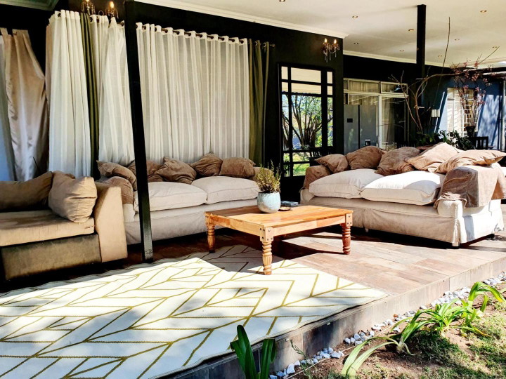 Sandton Guesthouse 4 Bedrooms 3baths Pool Tennis Court Free Wifi - Sandton