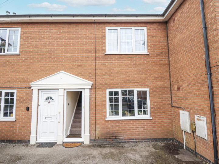 5 Links Court - Skegness